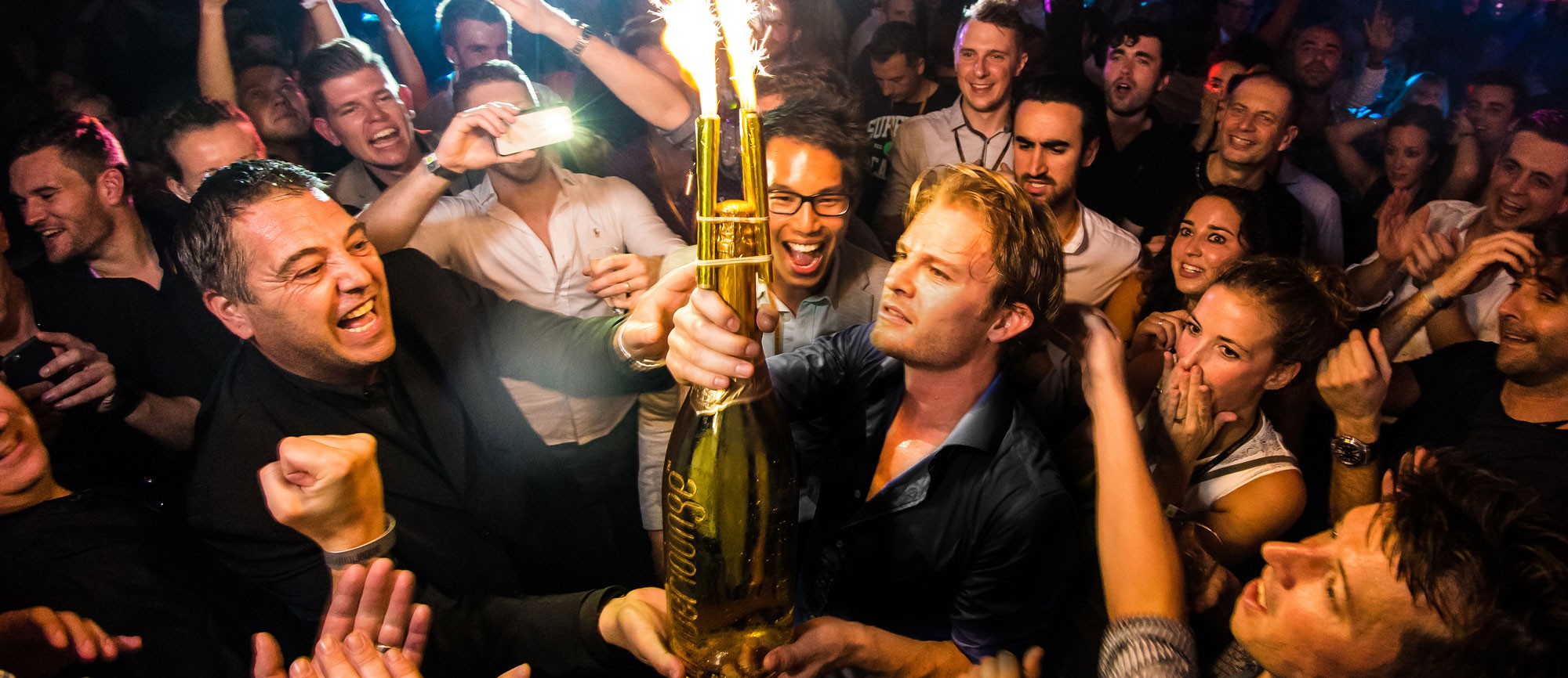 Amber Lounge - Abu Dhabi 2022 - Sport Events ME